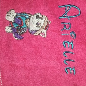 Beautiful Aphrodite Script Machine Embroidery and SVG Fonts, Regular ...