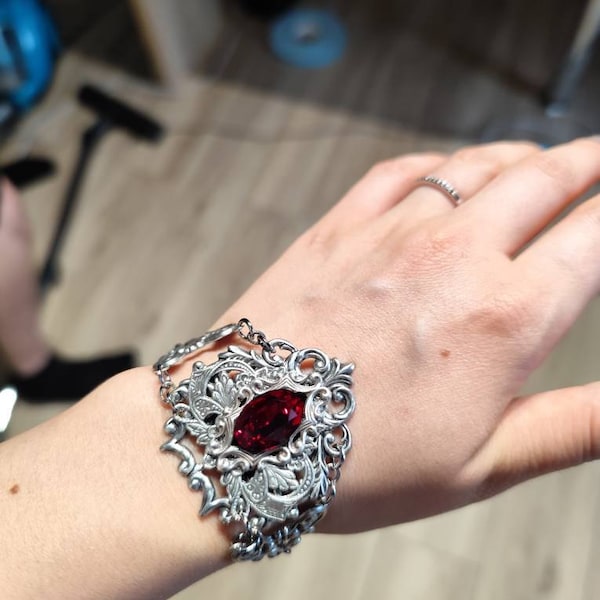 Vintage Amethyst Floral Elven Necklace Made With Swarovski Crystals ...