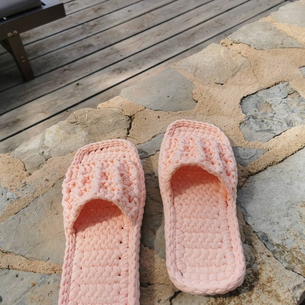 Minimalist Wrist Bag: Trendy Milk Handbag, Perfect Women's Accessory ...