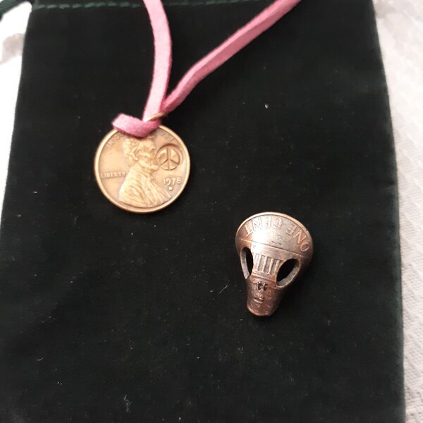 ALIEN PENDANT, CHARM, Sculpture, Penny Creations, Miniature Alien ...