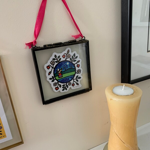 Hand Painted Sage Green Picture Frame-upcycled, With White Painted ...