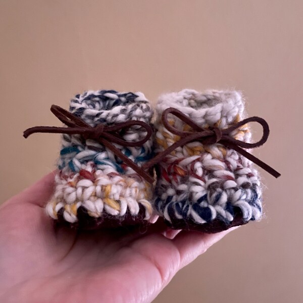 Crochet Baby Bootie SOLES WITH PATTERN // Baby Slippers, Leather Soles ...