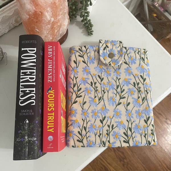 Blue Beige Daisy Embroidered Book Sleeve, Kindle Sleeve, Ereader Cover ...