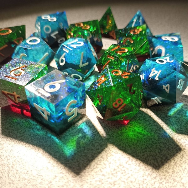 Green Lightning DND D20 Dice, Resin Sharp Edge Dice Set, D&D Dice Set ...