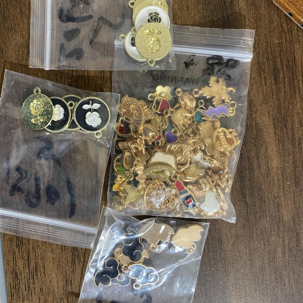 65pcs Mixed Quilting Sewing Charms Collection Christmas Charms Pendant ...