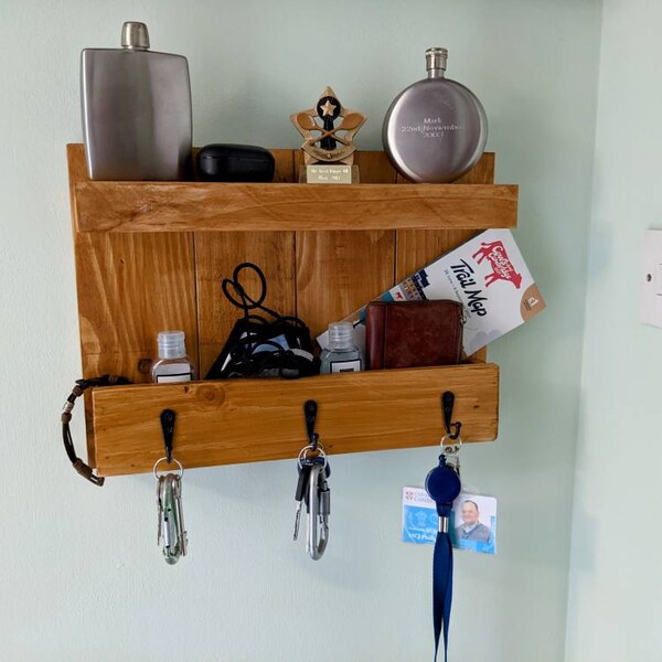 Letter Rack - Reclaimed Wood - Etsy UK