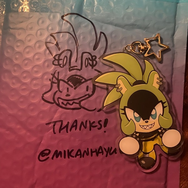 Sonic and Friends Dangling Acrylic Keychain: IDW Surge, Kit, Tangle ...