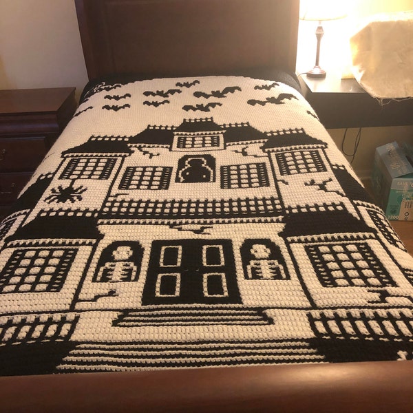 Haunted Hilltop Horror House Overlay Mosaic Crochet Pattern - Etsy