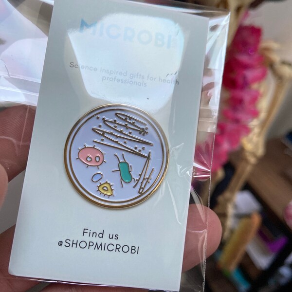 Pastel Petri Dish Enamel Pin / Microbiology Agar Art / Bacteria Microbe ...