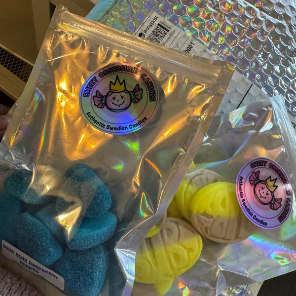 Swedish Trending Bubblizz Lutti Bottles, Bubblegum Fizzypop Bottle ...