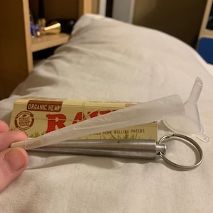 Sneak A Toke Smokeless Tobacco Pipe Aluminum Bullet One Hitter W/ 5 ...