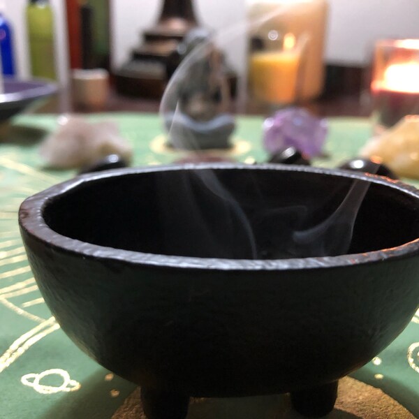 Mini Cast Iron Cauldron Set - Etsy