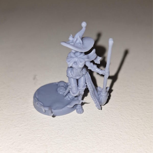 Сolored Crystals on a Stand, Set 5pcs - 3D Printed Fantasy Dnd ...