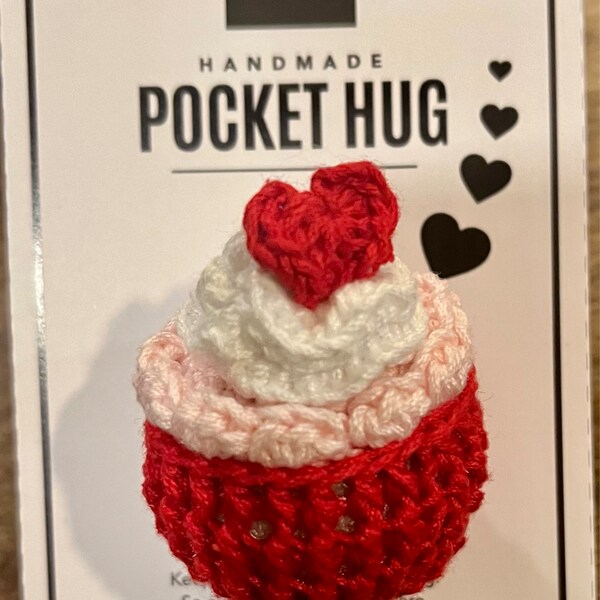 Crochet Cupcake Keychain Pattern | Crochet Cupcake Pattern | Mini ...