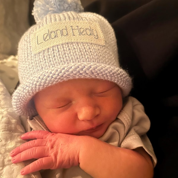 Personalized Knit Preemie Hat, Baby Name Announcement - Etsy