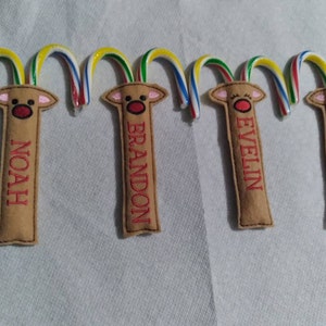 Reindeer Candy Cane Holder/ Class Gift/ Personalized Candy Cane Holder ...