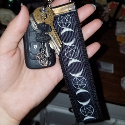 Triple Moon Keychain, Goddess Key Wristlet, Pentagram Key Fob Mini - Etsy