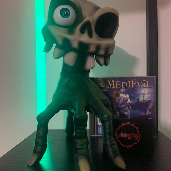 Dragon Book Nook Hand Painted| 3D Book Holder | Fantasy Book Shelf ...