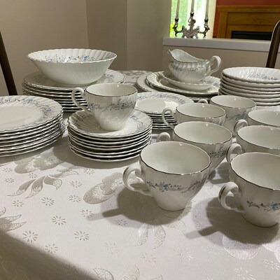 35pc Villeroy and Boch, Wild Rose Series Extensive Breakfast Service for 6. Wedding or Shower ...