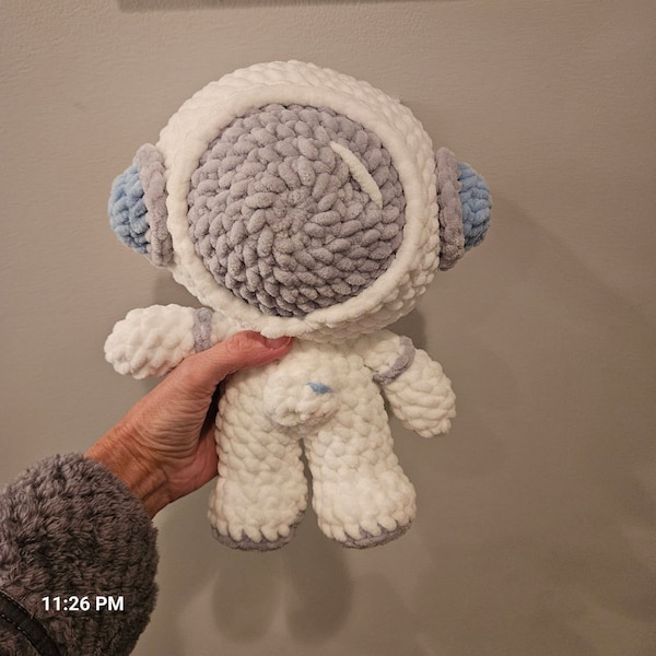 Captain Spud | PDF Amigurumi Pattern | English and Spanish | Astronaut ...