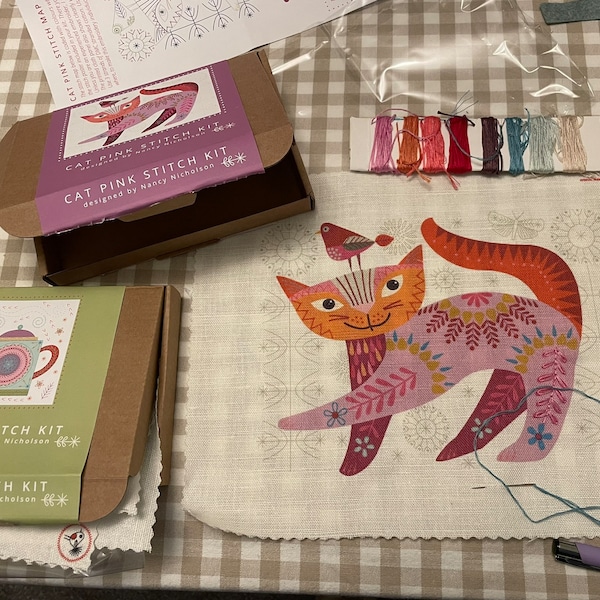 Geometric Floral Embroidery Sample/cushion Cover - Etsy