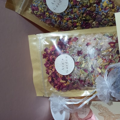 Herbal Tea Gift Set. Peppermint and Cornflower Blend. Peppermint and ...