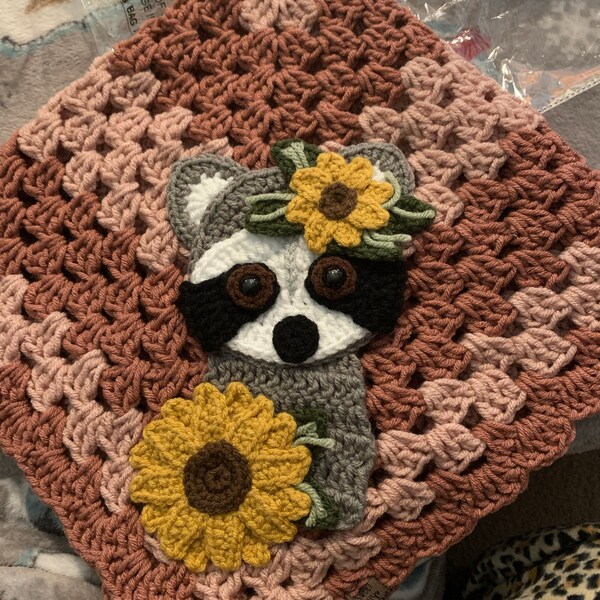 CROCHET PATTERN Baby Green Alien Applique - Etsy