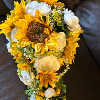 Mini Daisy Flower Bush for Wedding Flowers Mini White Daisy Bundle 13 ...