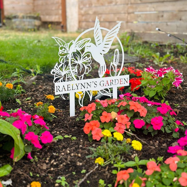 Custom Hummingbird Metal Garden Decor, Bird With Stakes Garden Sign ...