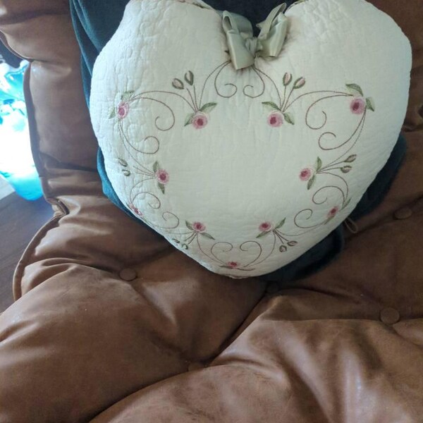 Bridal Emergency! Wrist Loop Train Bustle, Wedding Train Loop Bracelet ...