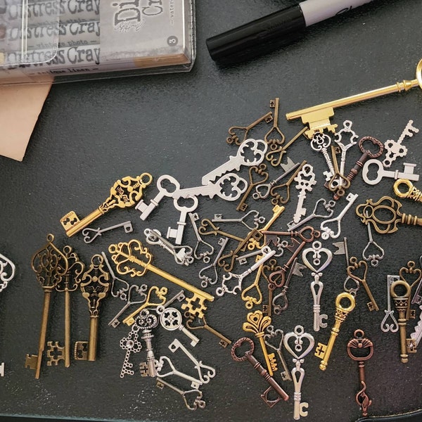 30 Supply Skeleton Keys Altered Art Steampunk Keys Door Window Lock ...