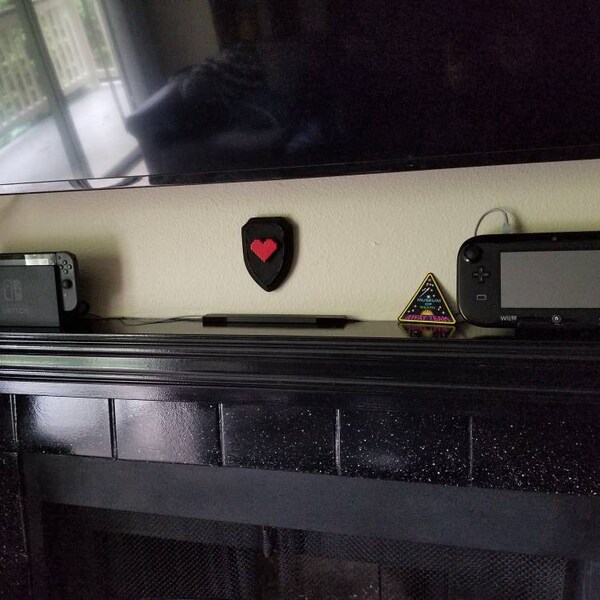 8-bit Heart Shield: Single - Etsy