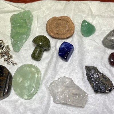 Phoenix Stone Crystal Tower Natural Gemstone Large Statement Piece ...