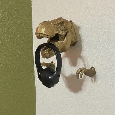 Crocodile Phone Stand This Little Alligator/gharial Loves Iphone ...