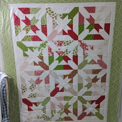 Digital Download Bundles and Bows Quilt Pattern by Material Girlfriends ...