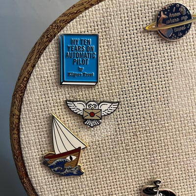 Ravenclaw Flag Pins - Etsy