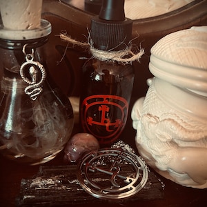 New Orleans Passion Oil, Jezebel Root, Love Potion, Love Oil, Desire ...