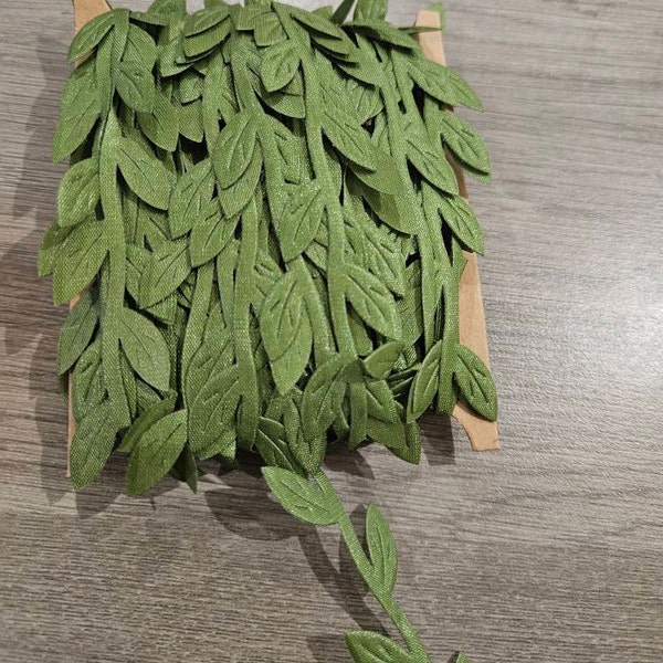 Green Leaf Twine Vine String Rustic Jute Twine Vintage Jungle ...