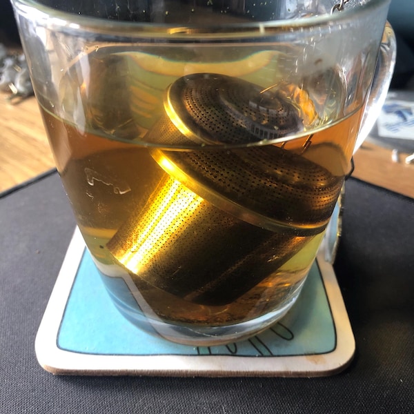Root Chai Loose Leaf Herbal Tea - Caffeine Free - Indian Chai ...