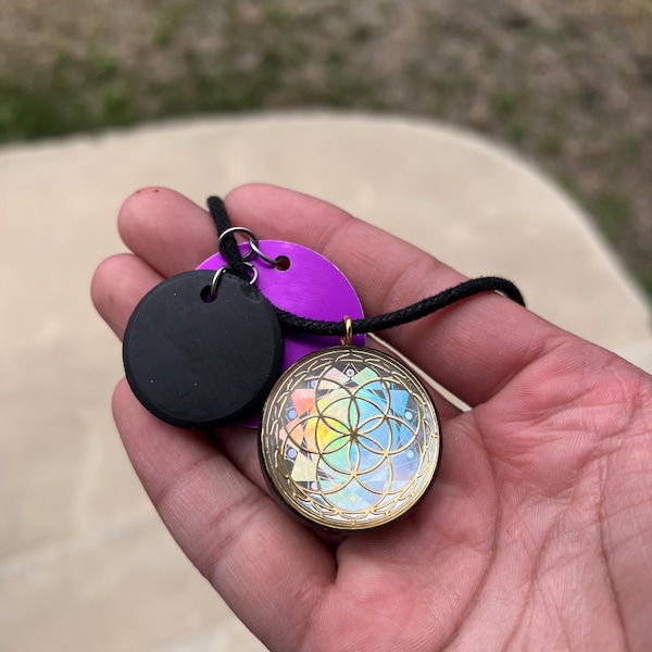 Golden Fire Sri Yantra Mandala Orgone Vortex Tesla Orgonite Pendant EMF ...