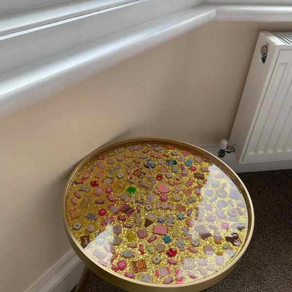 Table Pink Candy Resin Pink Kitsch Sweets & Candy Coffee Table Side ...