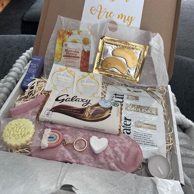 Box of Sunshine ladies Gift Box Birthday Hamper, Pamper Box, Spa Gift ...
