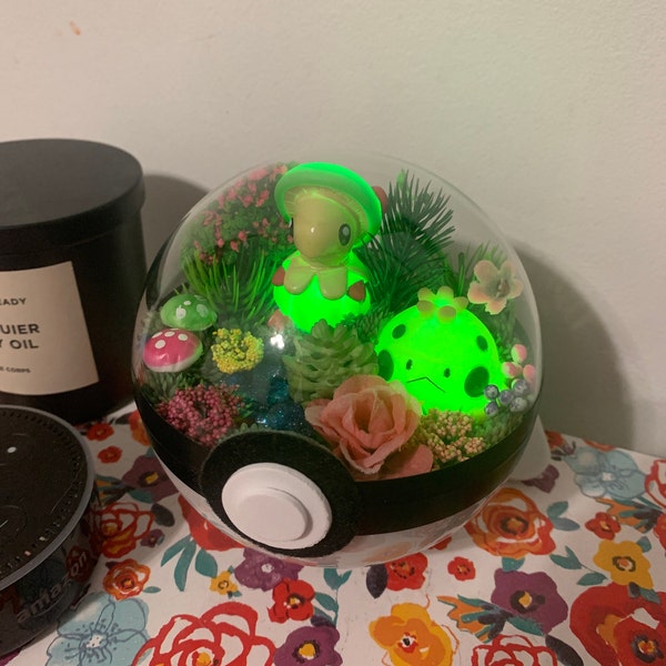 Bulbasaur Light Terrarium Pokeball - Etsy