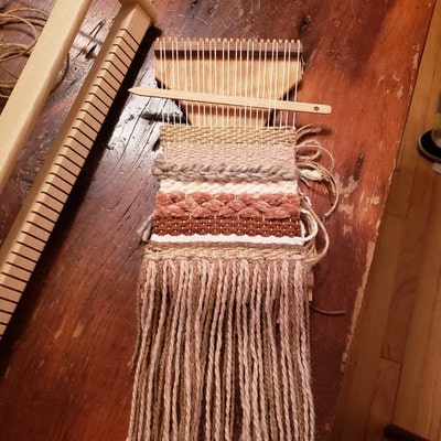 The minnow Small Hand Held Loom - Etsy