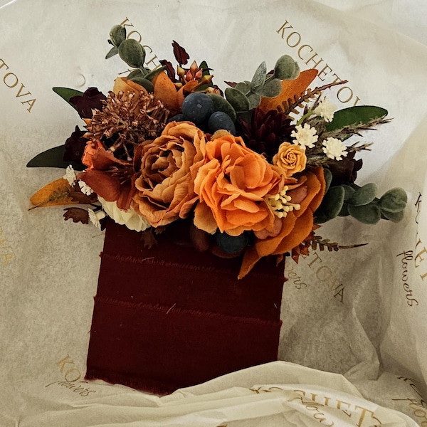 Hunter Green Ivory Black Gold Bridal Bouquet Halloween Wedding Boho ...