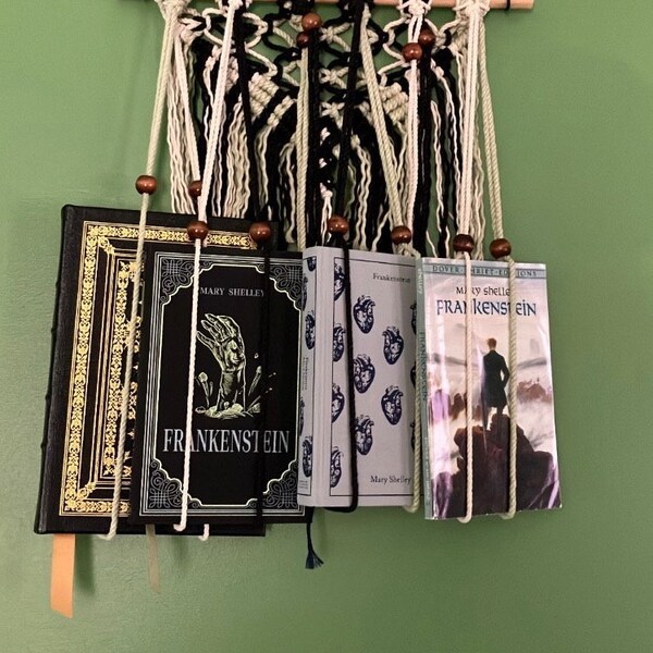 Bee Book Hanger / Knotandtyet Bookshelf / Hanging Bookshelf / Home ...