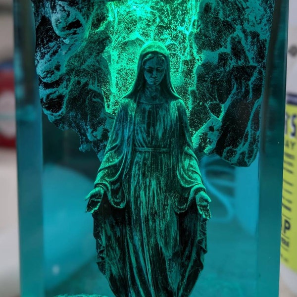 Blessed Mother Resin Wood Lamp,virgin Mary, Christian Art,christian ...