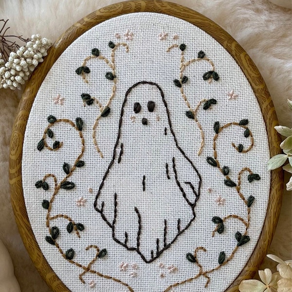 Elven Cottagecore Dagger Hand Embroidery , Fae King Queen Dagger , Hand ...