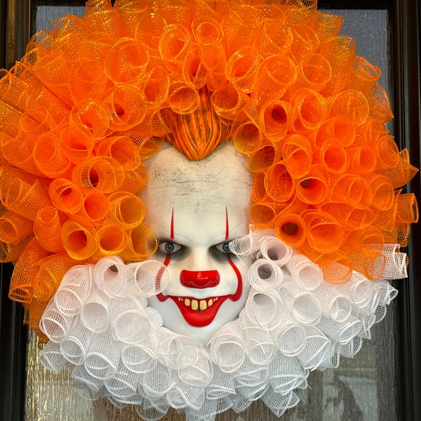 It Pennywise Scary Clown Deco Mesh Halloween Spooky Wreath Etsy