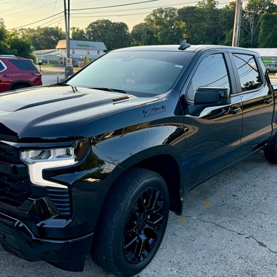 21 Chevy Colorado Fender / Tailgate Gloss Black Badge Logo Emblem Truck ...